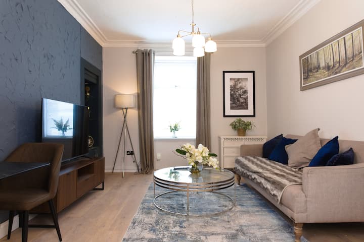 Cosy 1-bedroom Flat, Walk To Beaches - Troon