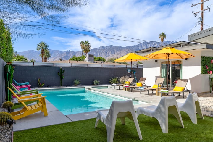 Entire Home | Desert Escape W/ Pool, Hot Tub & Bbq - Palm Springs, CA