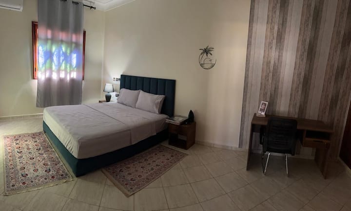 Bel Appartement Très Calme - Marrakesch