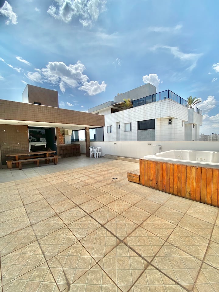 Duplex Espaçoso E Confortável Para Até 12 Pessoas - Belo Horizonte