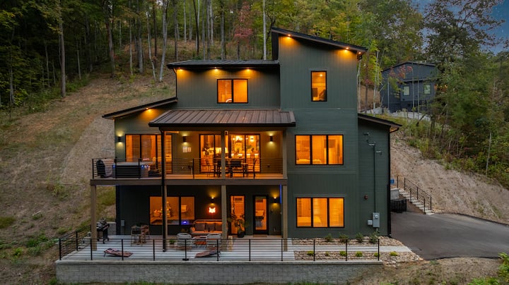 Indoor Pool | Games | Movie Theater | Modern Cabin - Pigeon Forge, TN