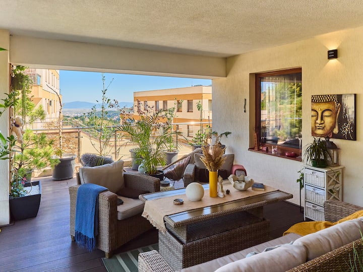 Seasons Raw Nest-adults Only - Codlea