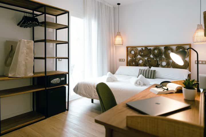 Private Room With Sea View + Balcony - Ibiza