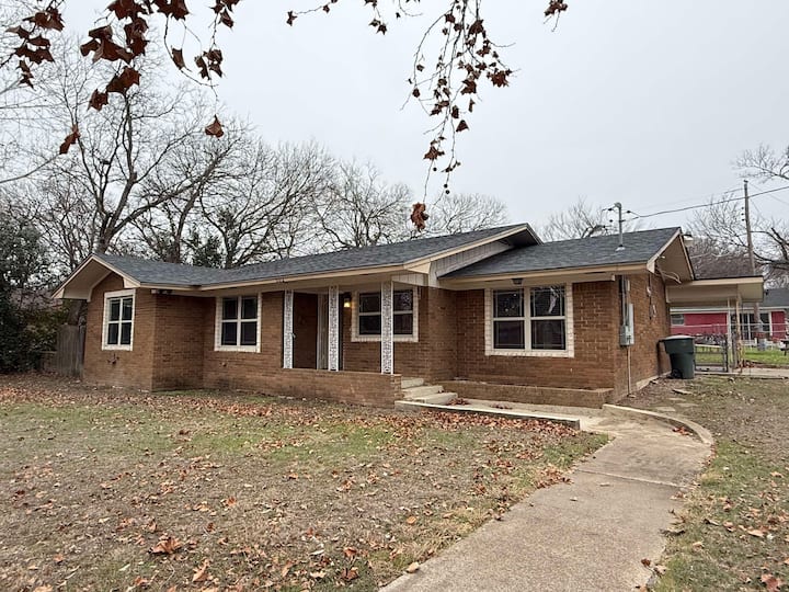 C&c Cozy Home - Killeen, TX