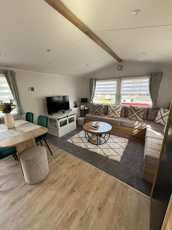 The Coastal Retreat At Pendine Sands - Tenby