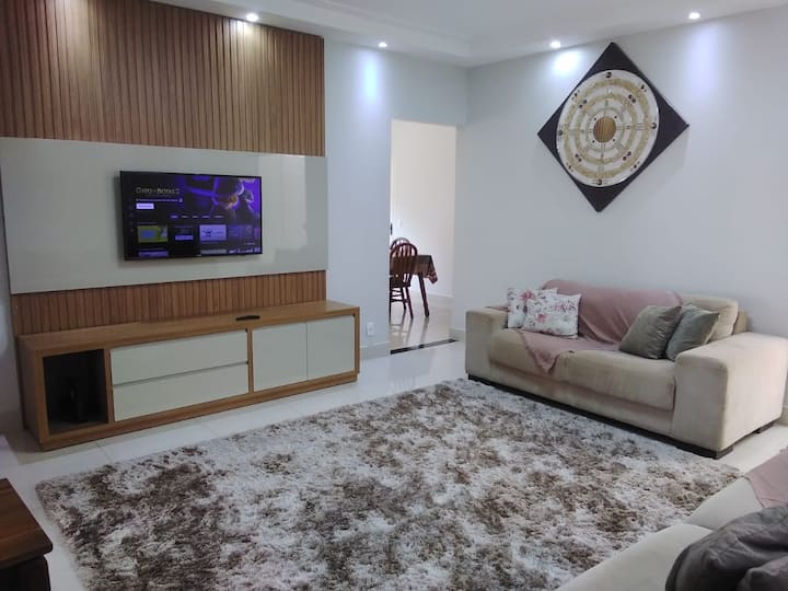 Casa Ampla E Completa.
ÁRea Gourmet Incrível - Uberaba