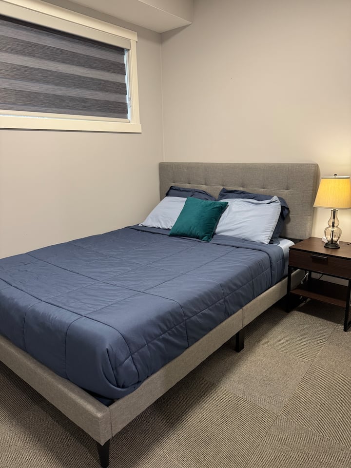 Minimalist Right Haven Of The Cromdale - Edmonton