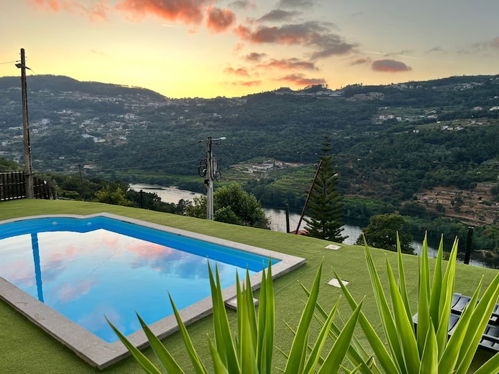 Experiência Em Antigo Lagar No Douro. - Castelo de Paiva