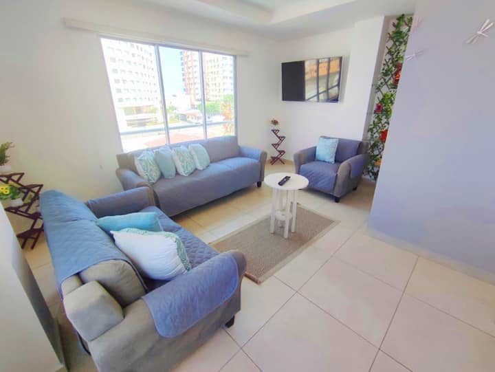 Departamento Familiar En Salinas Cerca De La Playa - Salinas