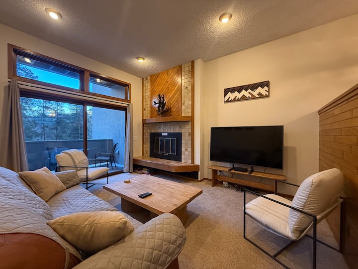 In-town Townhome! - Skier's Paradise - Breckenridge, CO