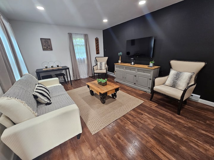 Sophisticated 2 Bed @ Huntress Acres - Ricketts Glen State Park, Benton