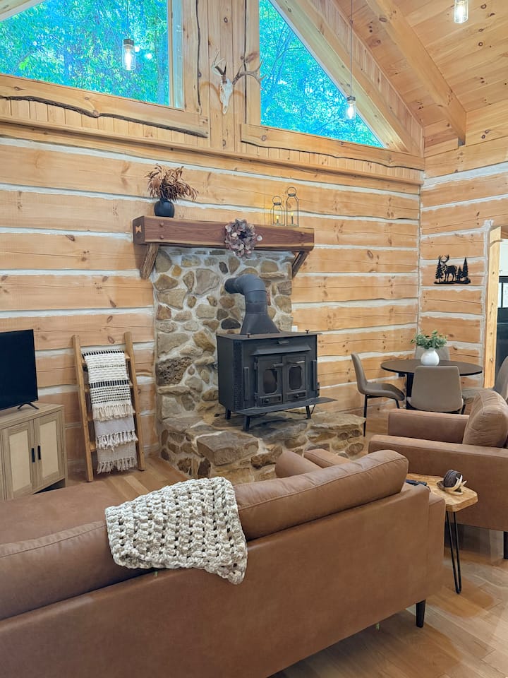 *Hocking Hills*hot Tub*porch Swing*private Trails* - Lake Alma State Park, Wellston