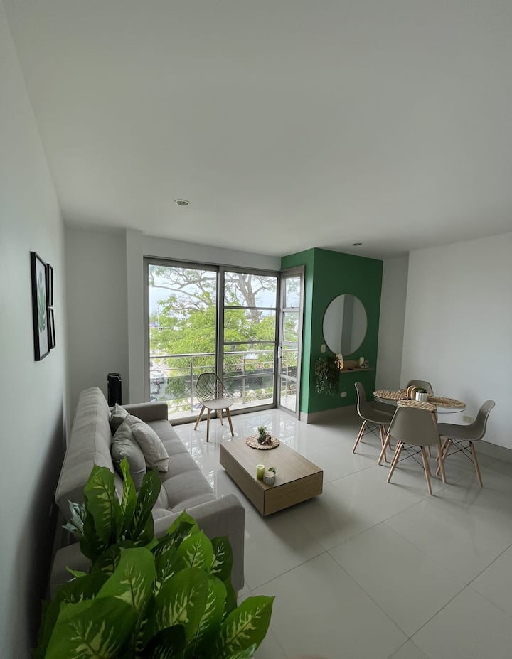 Apto Estudio· Zona Top Toscana Cc Guacarí· Parq+ac - Sincelejo