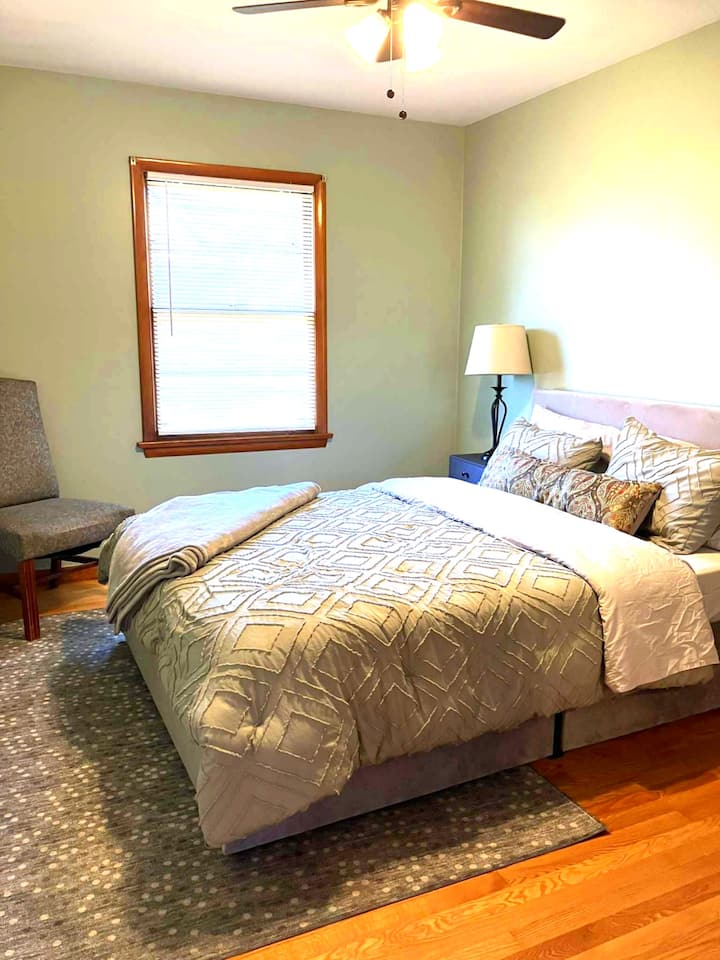 Your Second Place-relax And Unwind-great Location! - Erie, PA