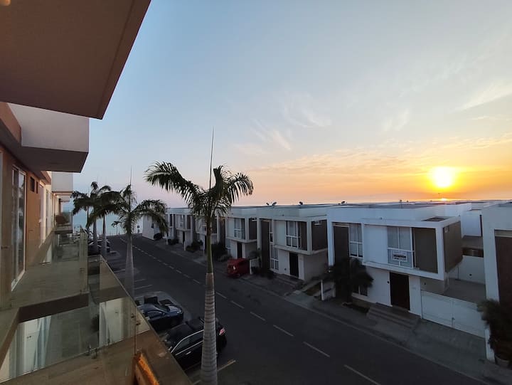 Descansa Y Disfruta Frente Al Mar - Manta