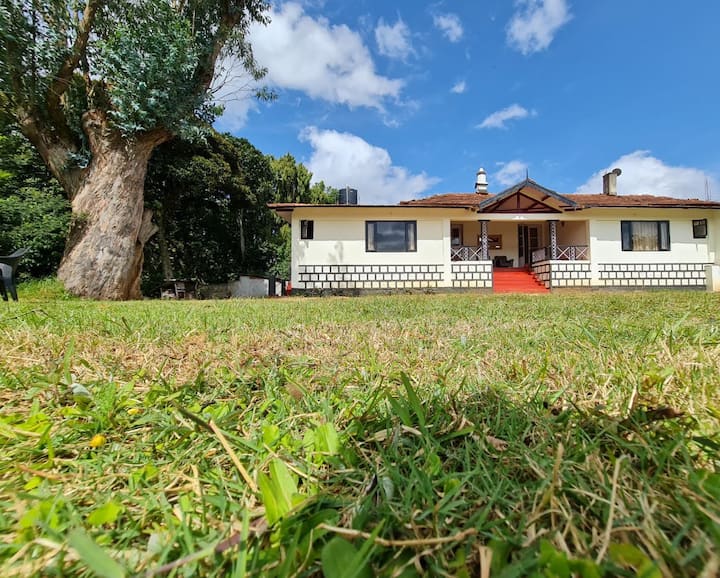 White Fern, Jungle View Stay Family Room - Coonoor