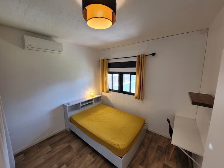 Kaz Koulèr Chambre Jaune Centre Saint Denis - Saint-Denis, La Réunion