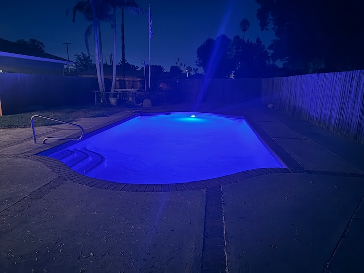 Pool Home In Heart Of Riverside Nearcbu Ev Charger - Riverside