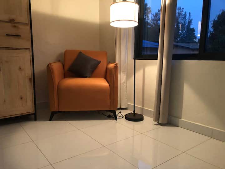 Modern And Cozy Prime Location - Rwanda