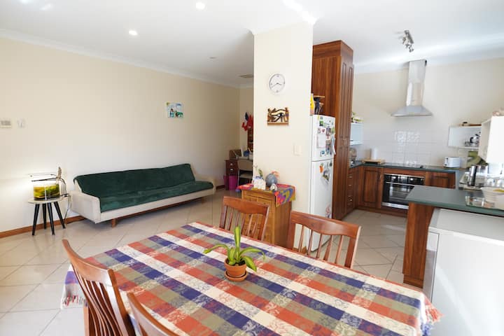 Myrtle Bank Home Away From Home - Stirling