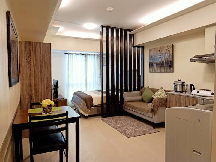 Fully Furnished Studio | 14f | Cebu It Park - Cebu