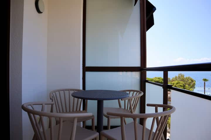 Apartamento De 1 Habitación Con Vistas Al Mar - Los Alcázares