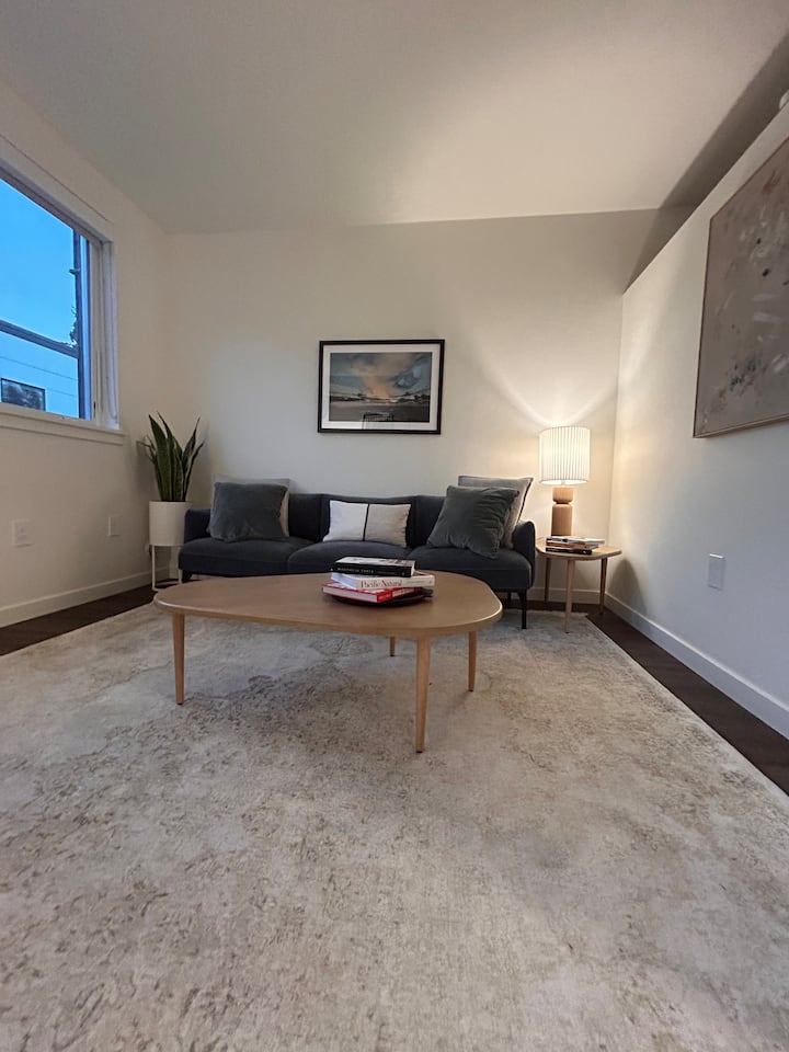 N. Seattle Studio Free Parking+gym! Near Dt Sea/uw - Lynnwood, WA
