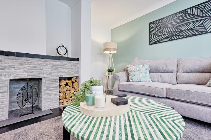 New Basildon Town Stay | Contractor | Long Stay - Basildon