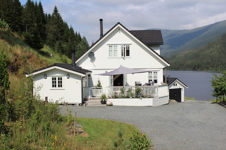 Hytte I Bjørnafjorden - Bergen