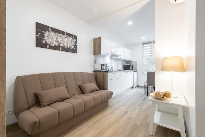 Petit Rochat 4pers - Clim & Terrasse - Antibes