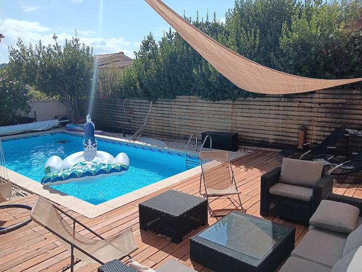 F2 Avec Extérieur, Accès Partagé Piscine Chauffée. - La Londe-les-Maures