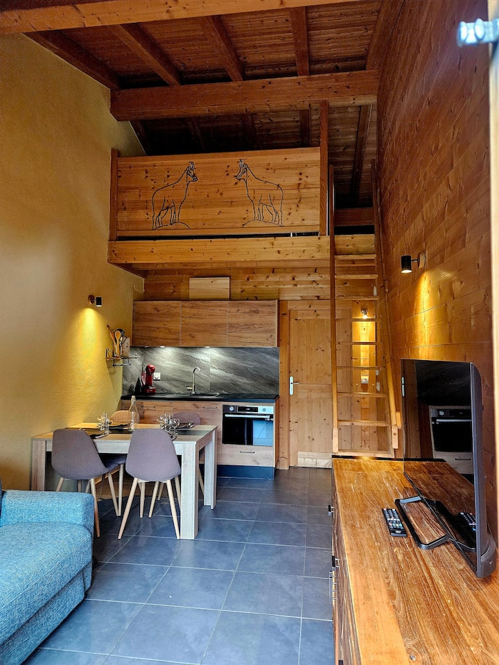 “Havre De Paix Au Cœur Des Alpes” - Bernex