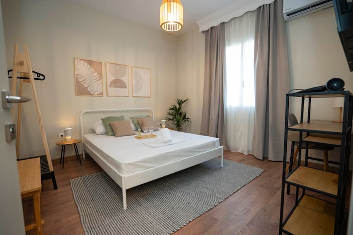 Μοντέρνο Κεντρικό Στούντιο - Thessaloniki