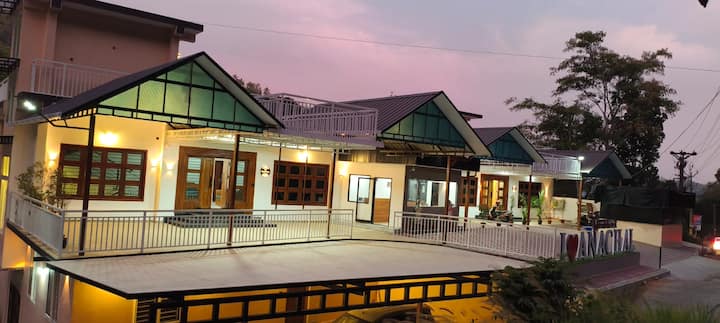 Rhythm Stays - Munnar