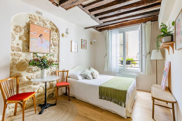New Romantic Apartment In The Heart Of Le Marais - Paris