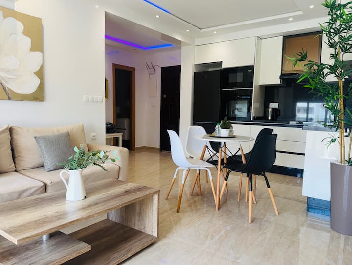 Appart De Luxe à 2 Min De La Gare & Plage &Centre - Tanger