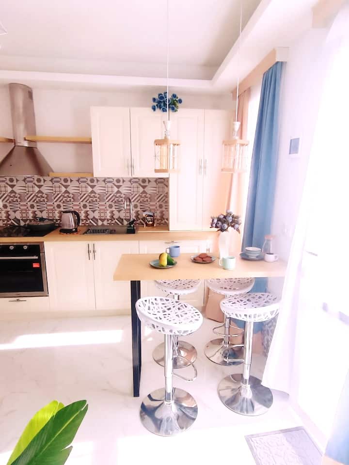 Very Central Apartment 2 Near  White Bridge - Kutaisi