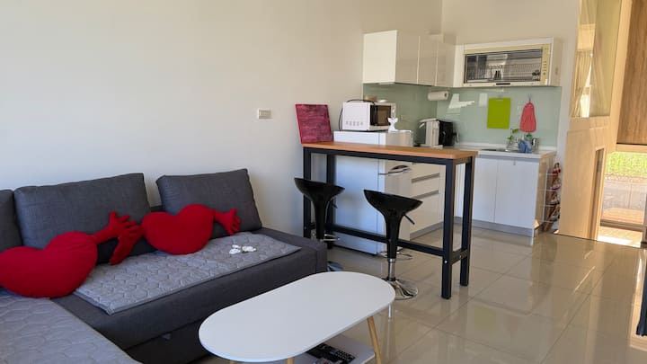 駅から徒歩4分エレベーター付き、ベッドルーム三つ - Taipei