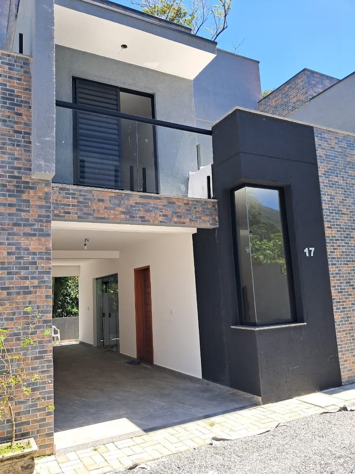 Casa 17 Paúba - São Sebastião