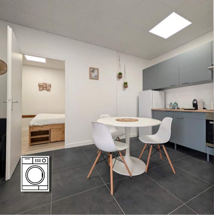 Appartement Parking Gratuit Transport Et Commerces - Bressuire