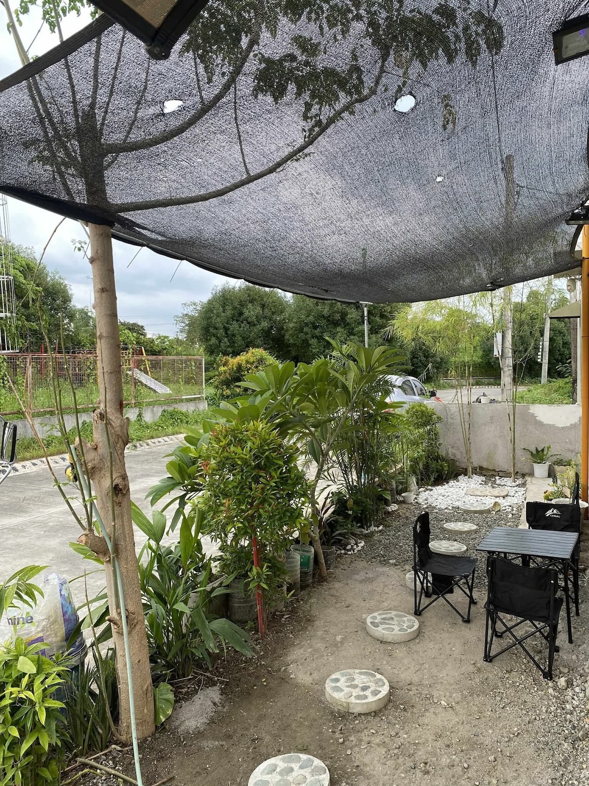 LnL Hangout Place - Houses for Rent in Tarlac City, Central Luzon ...