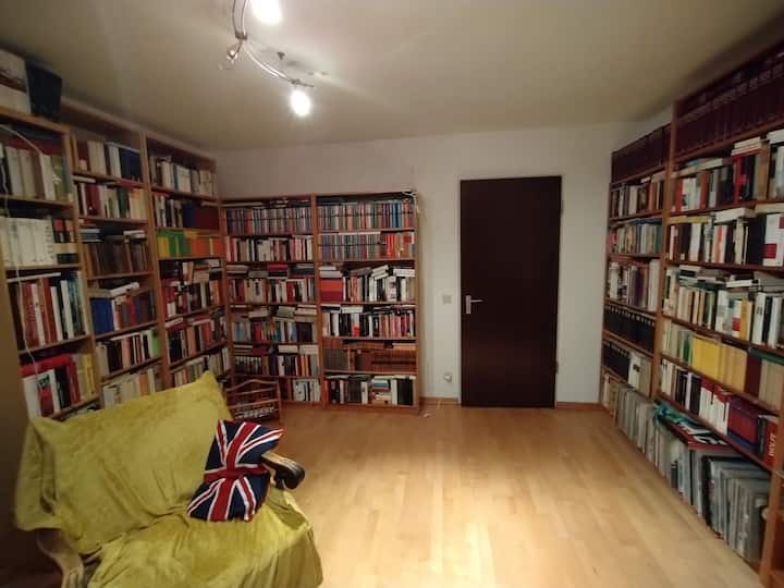 Munich Base Camp (4 Persons) - Munich