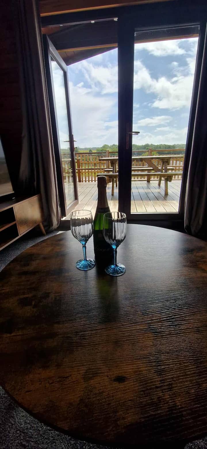 Cicero Lodge - Devon