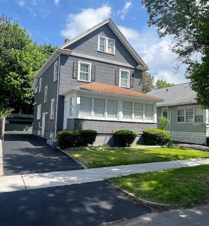 1 Min Away From Rochester General Hospital - Rochester, NY