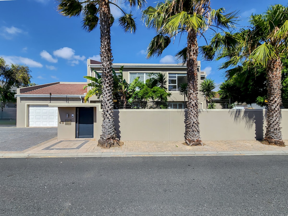 Sunset Beach Luxury Villa | Pool, Garden & Gym - Houses for Rent in ...