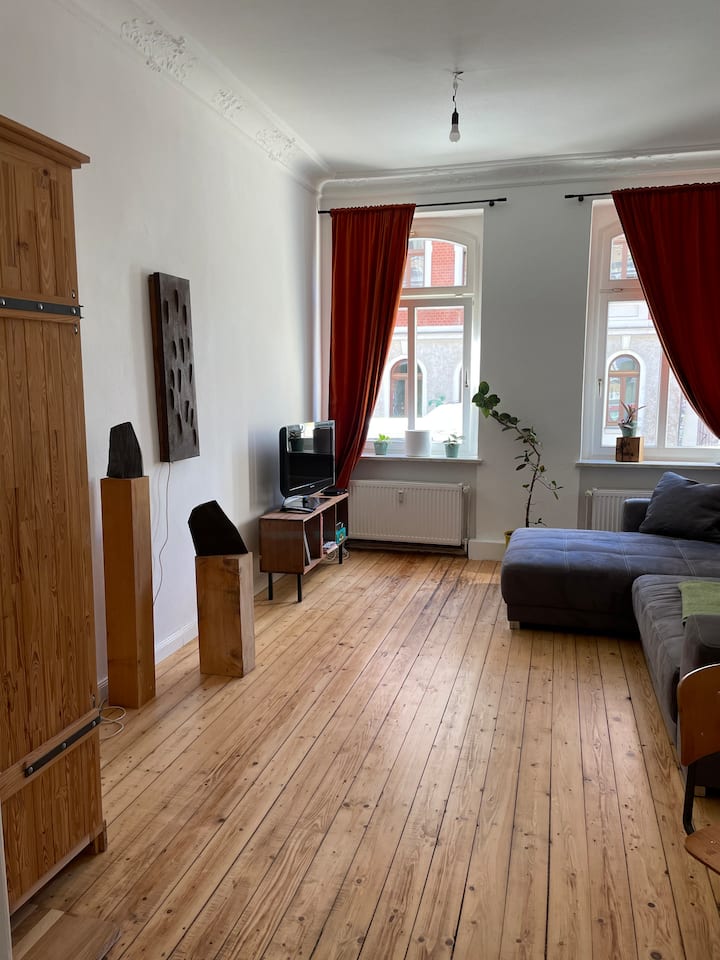 Stilvolle Altbauwohnung Im Hippen Kiez - Leipzig