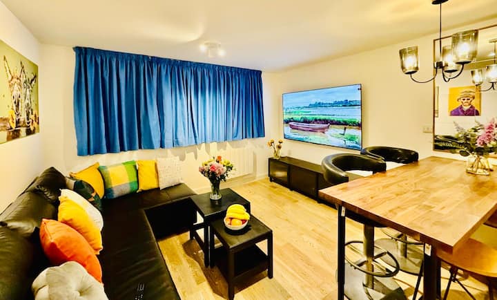 Central Apartment With 75" Tv+netflix - Andover, KS