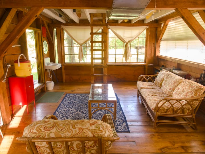 Off Grid, Off Road Naples Ny Cabin, W/view Of Lake - Finger Lakes, NY