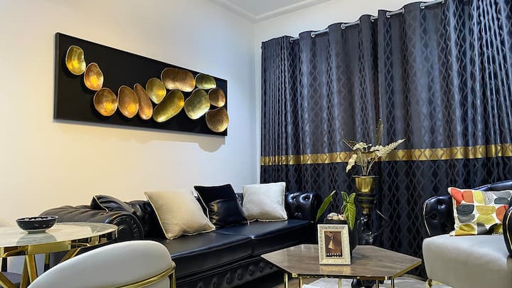 1bedroom Luxury.pool Wifi Near Airport Netflix. - Accra