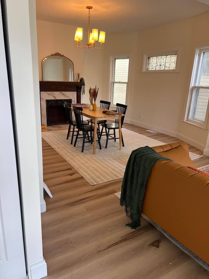 Newly Renovated Lower Unit - Buffalo, NY